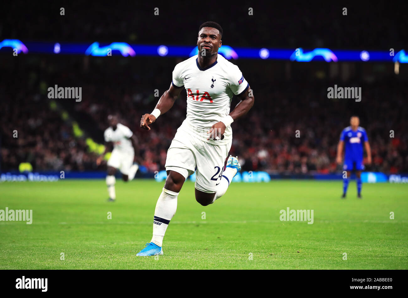 Tottenham hotspurs serge aurier celebrates scoring hi-res stock ...