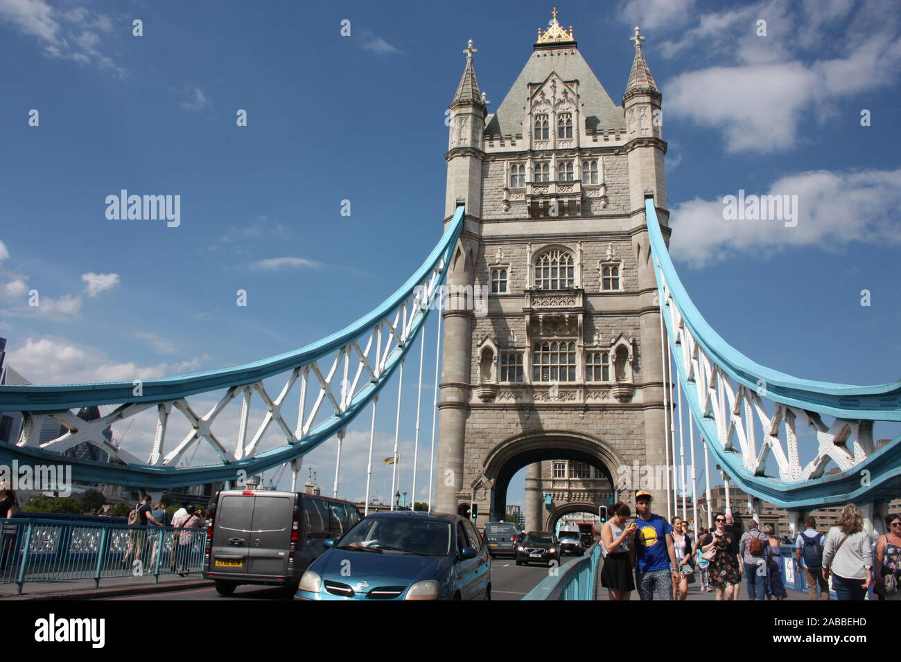 The enchanting as famous Tower of London Bridge and a clear blue sky in ...