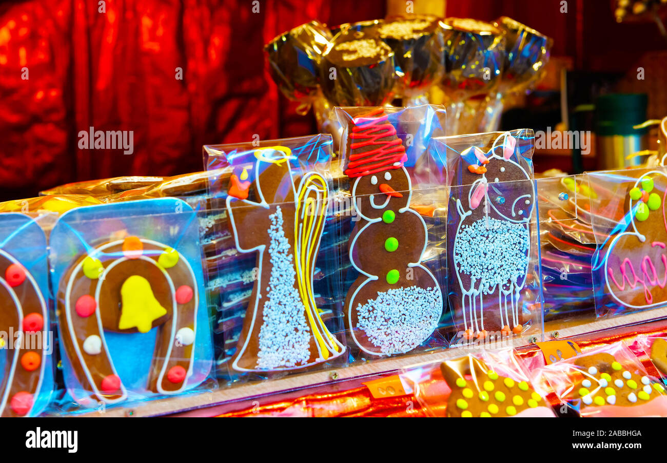 Kiosks with sweets and gingerbread souvenirs reflex Stock Photo - Alamy