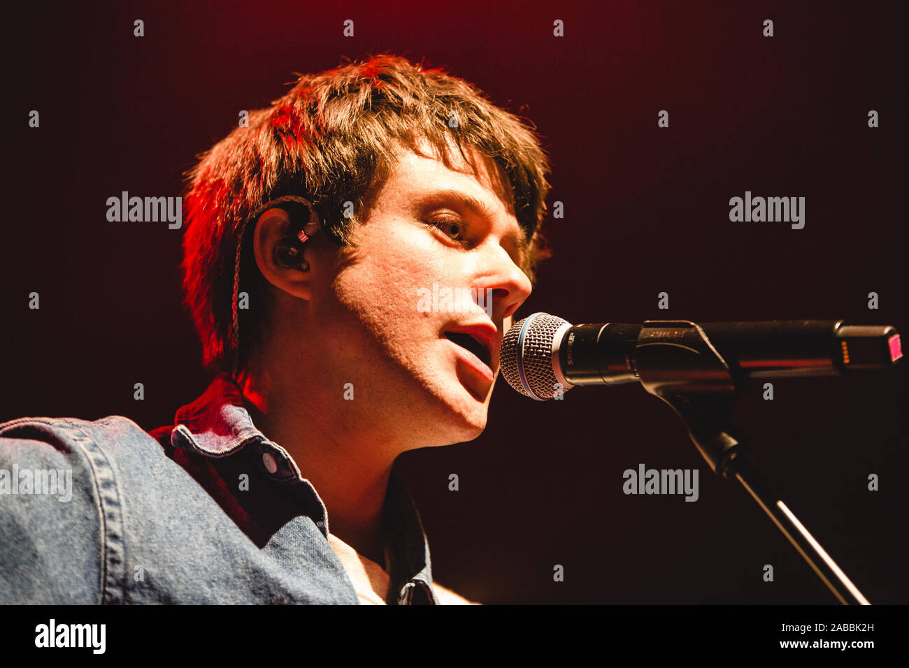 November 26, 2019: American singer / songwriter, Alec Benjamin ...