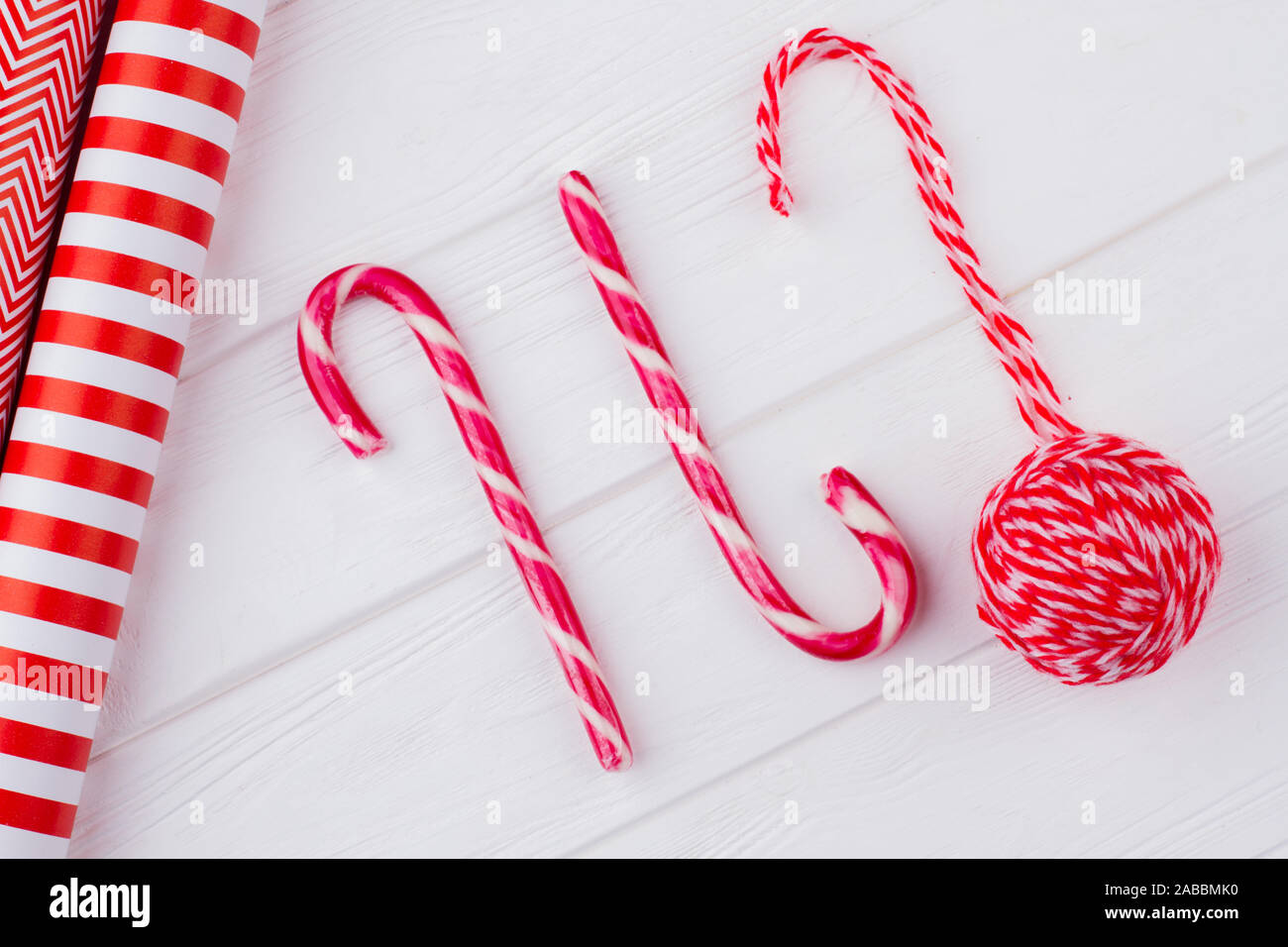 Christmas holiday crafting background Stock Photo - Alamy
