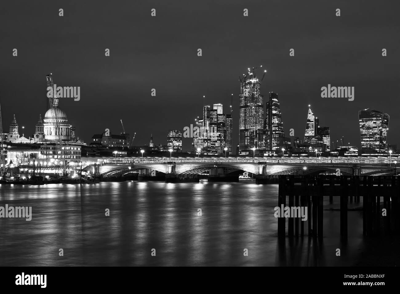 Thames panorama london Black and White Stock Photos & Images - Alamy