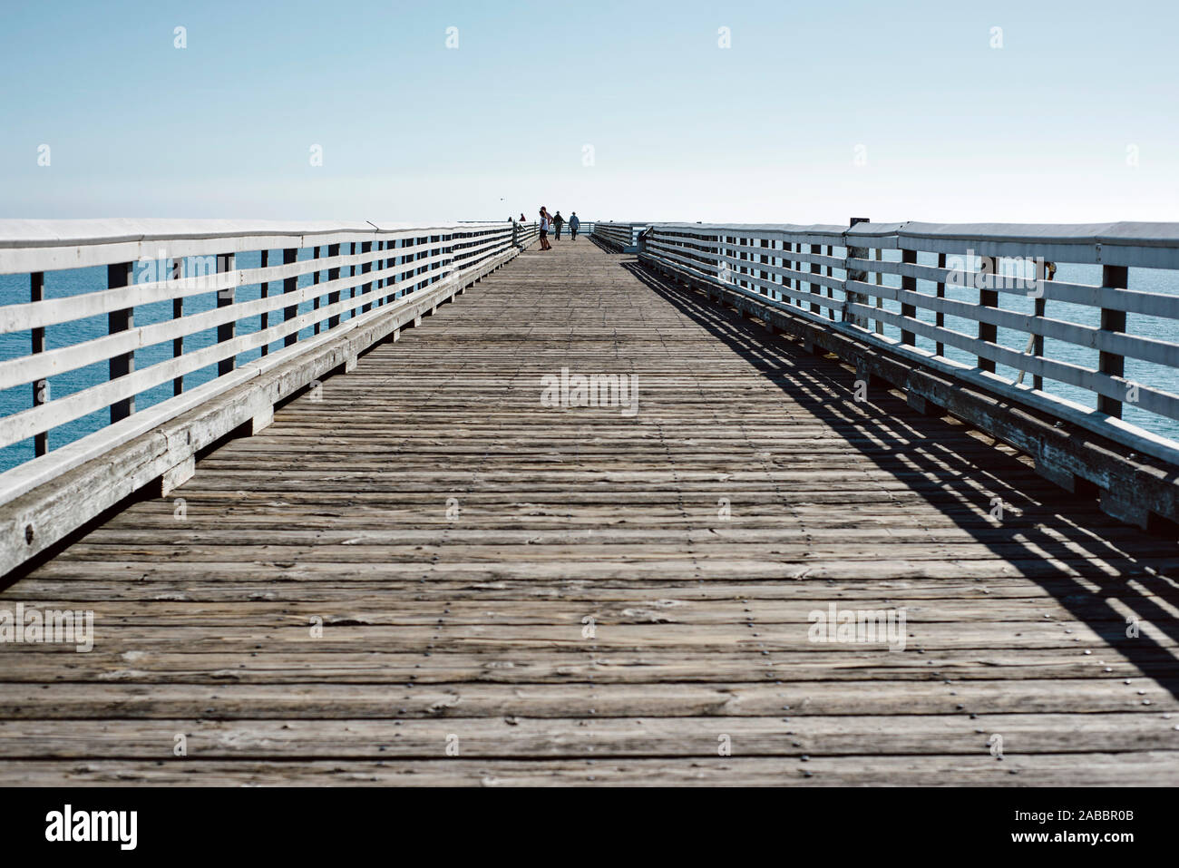 Long wooden pier hi-res stock photography and images - Alamy