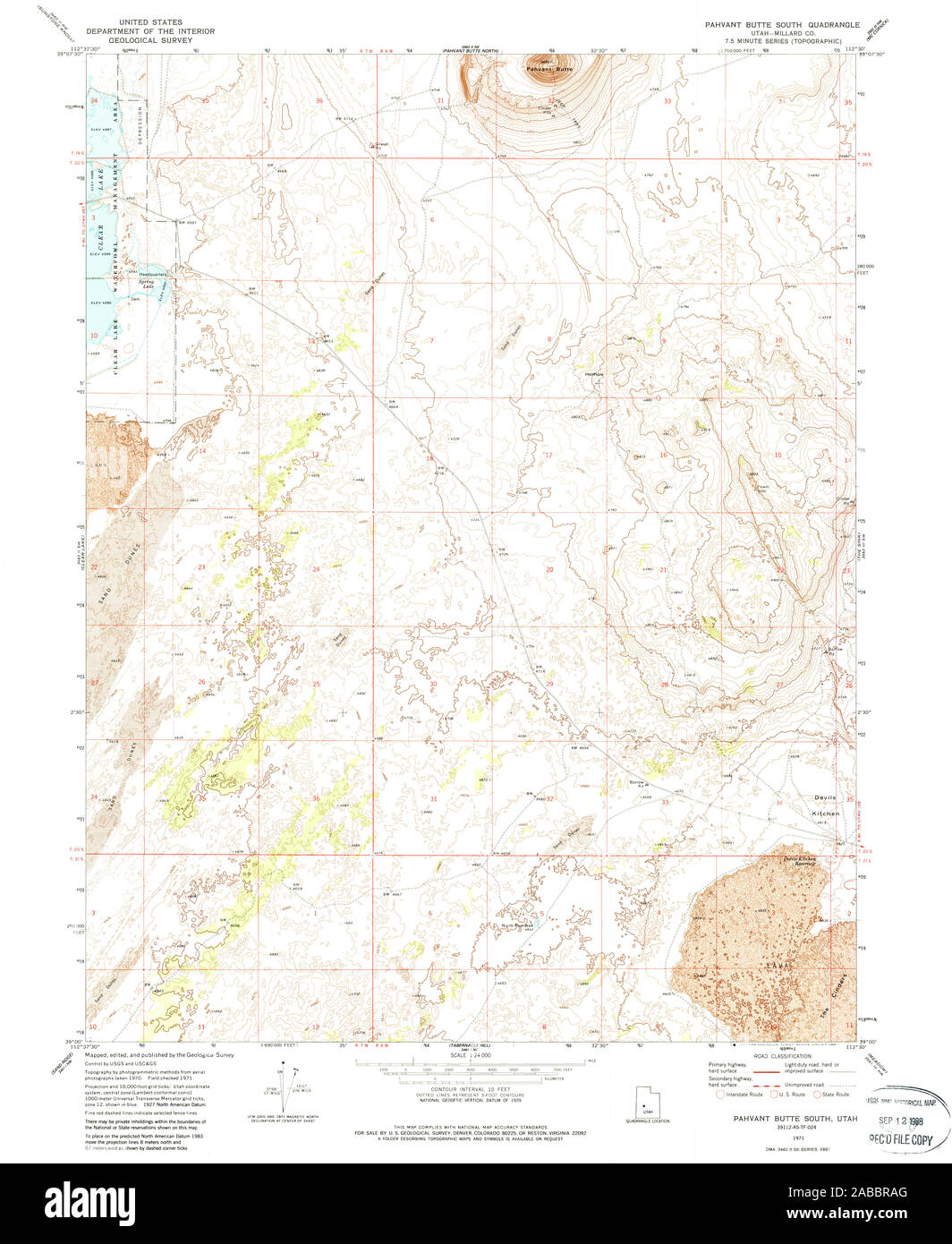 UT Pahvant Butte South 251170 1971 24000 Restoration Stock Photo - Alamy