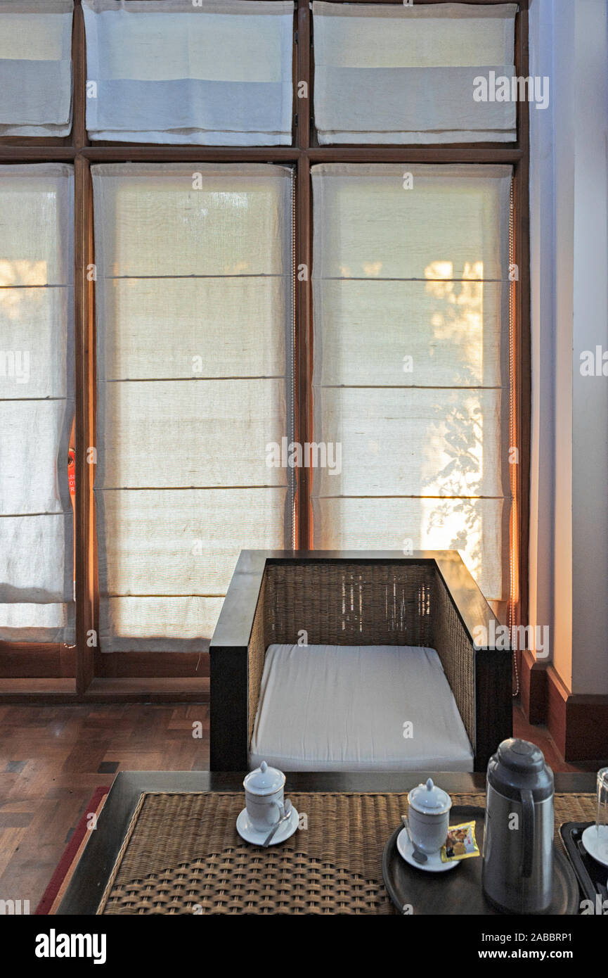 Myanmar Tourist Attractions High Resolution Stock Photography and ...