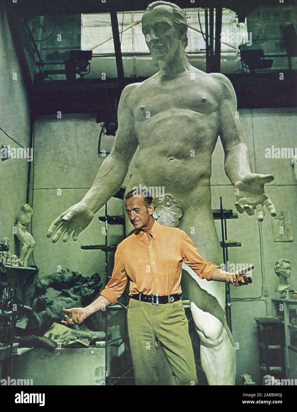 THE STATUE, David Niven, 1971 Stock Photo - Alamy