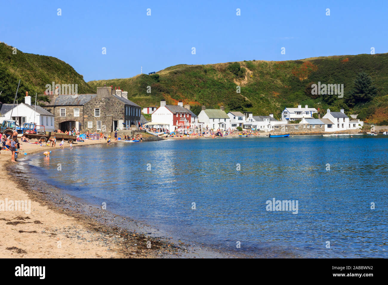 Wales sandy beach hi-res stock photography and images - Alamy