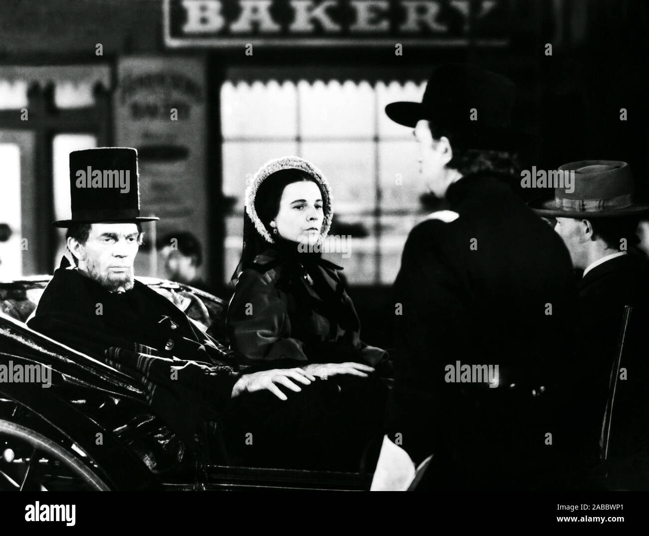 ABE LINCOLN IN ILLINOIS, from left, Raymond Massey, Ruth Gordon, 1940 ...