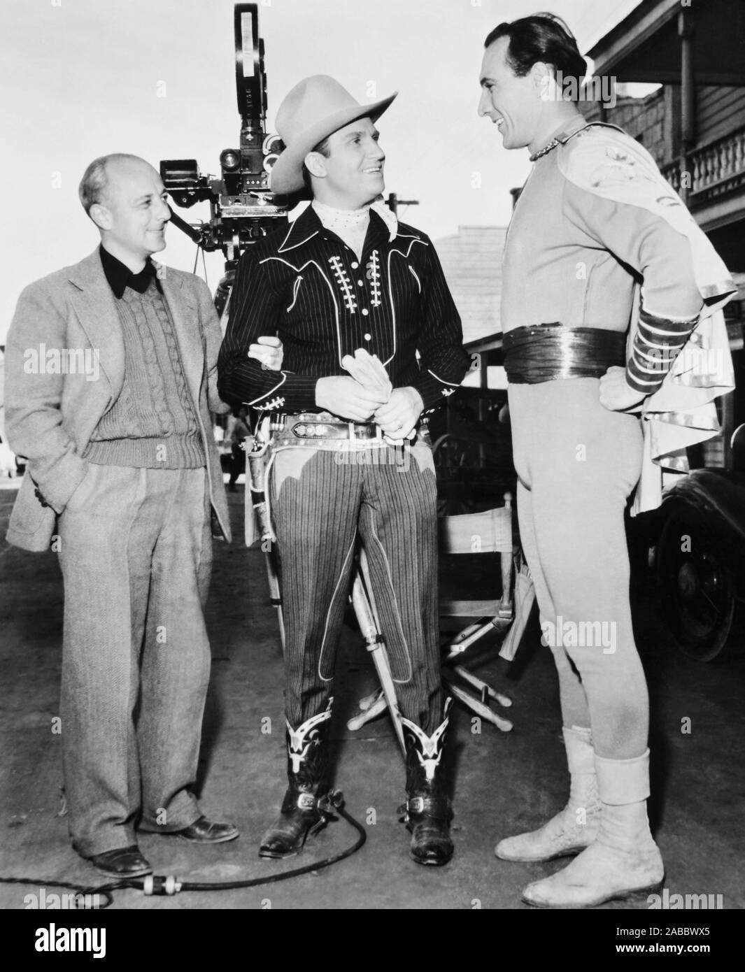 ADVENTURES OF CAPTAIN MARVEL, from left: director Lew Landers, and Gene ...