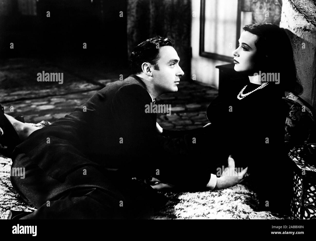 ALGIERS, from left, Charles Boyer, Hedy Lamarr, 1938 Stock Photo - Alamy