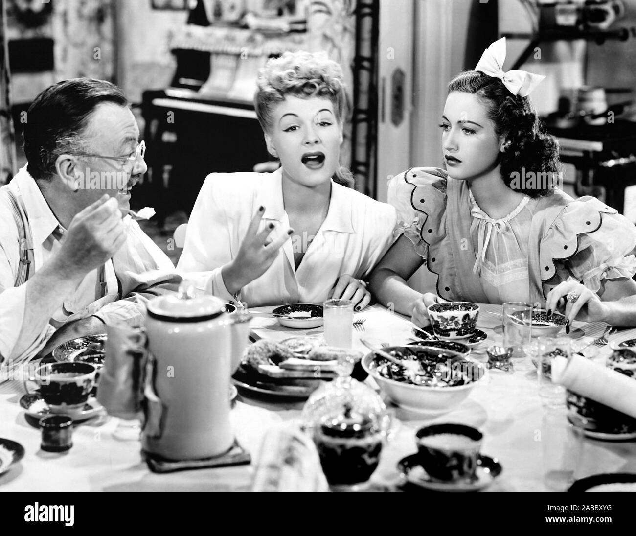AND THE ANGELS SING, from left, Raymond Walburn, Betty Hutton, Dorothy ...