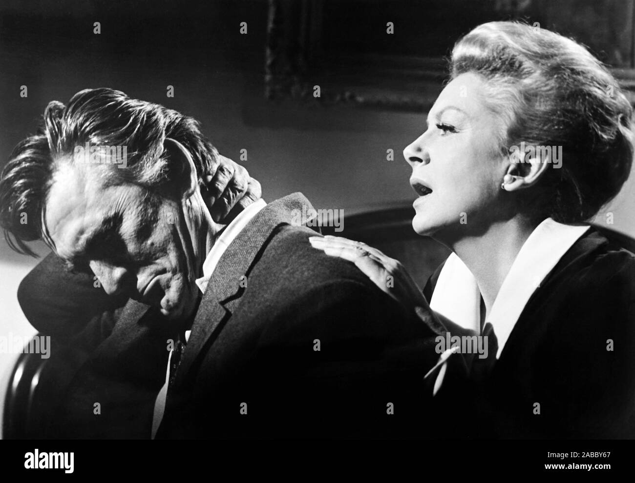 THE ARRANGEMENT, from left: Kirk Douglas, Deborah Kerr, 1969 Stock ...