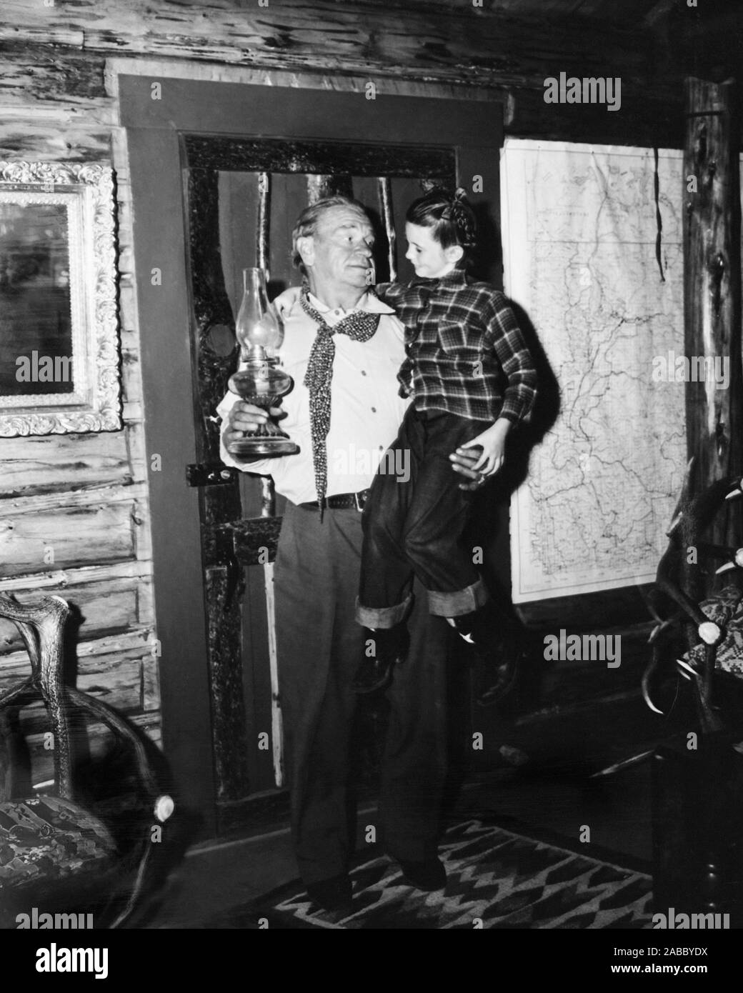 BAD BASCOMB, from left: Wallace Beery, Margaret O'Brien on set, 1946 ...