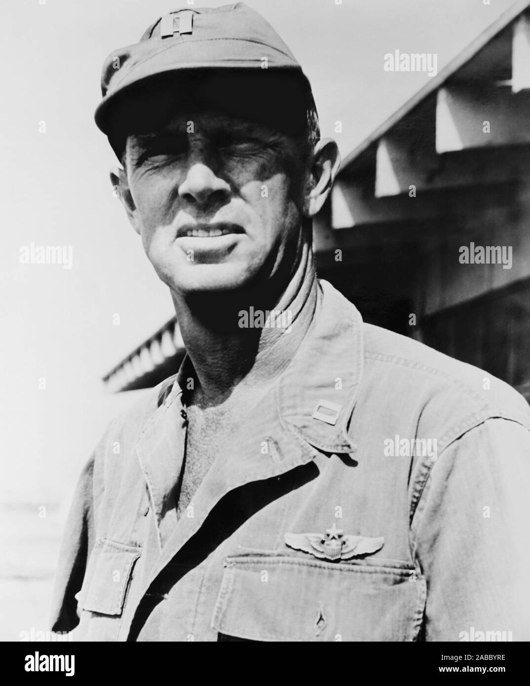 BATTLE TAXI, Sterling Hayden, 1955 Stock Photo - Alamy