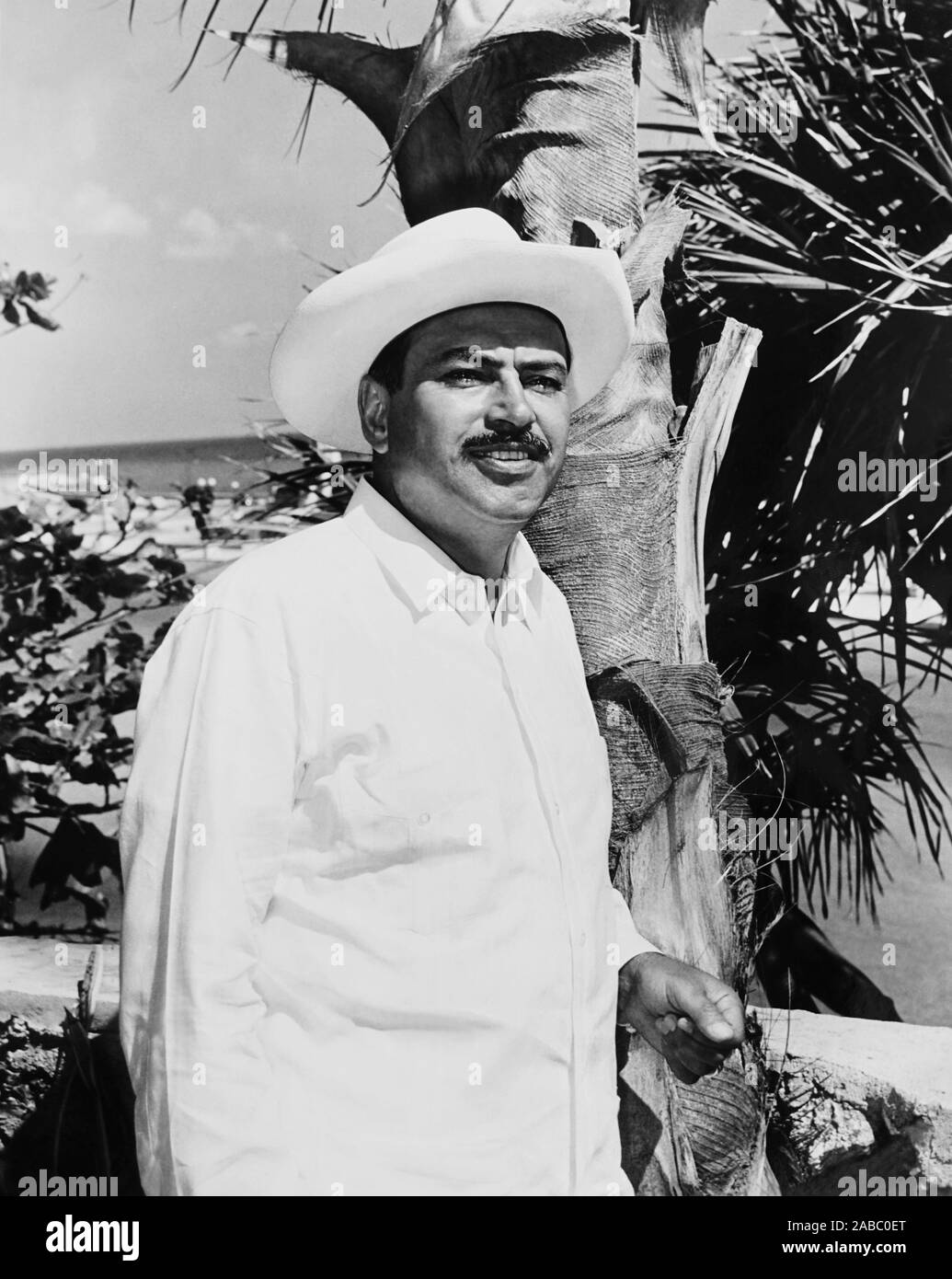 THE BIG BOODLE, Pedro Armendariz, 1957 Stock Photo - Alamy
