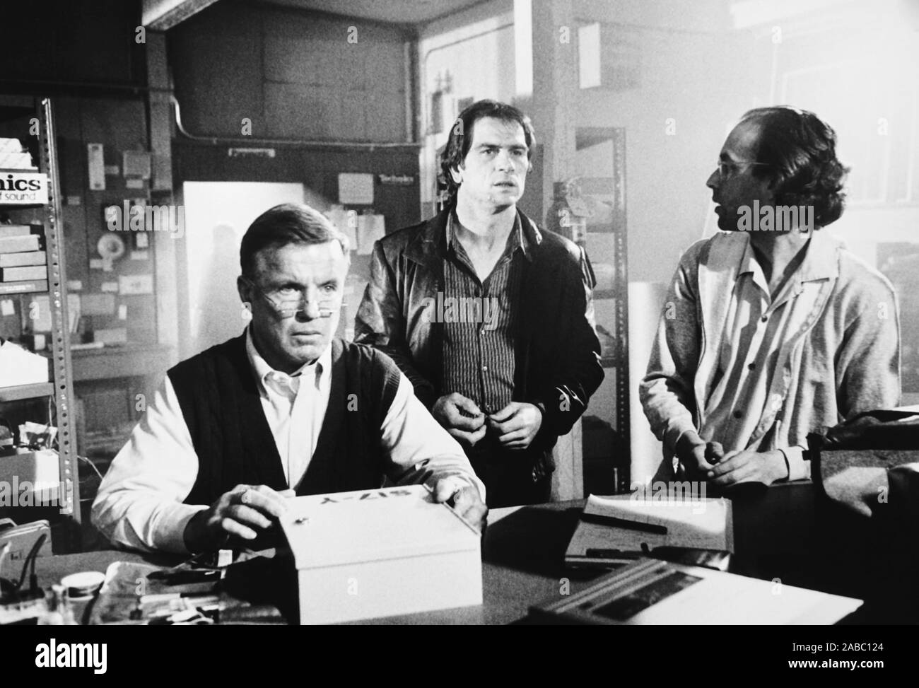 Black moon rising 1986 hi-res stock photography and images - Alamy