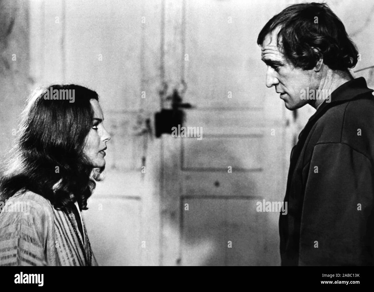 BLOOMFIELD, (aka THE HERO), from left: Romy Schneider, Richard Harris ...