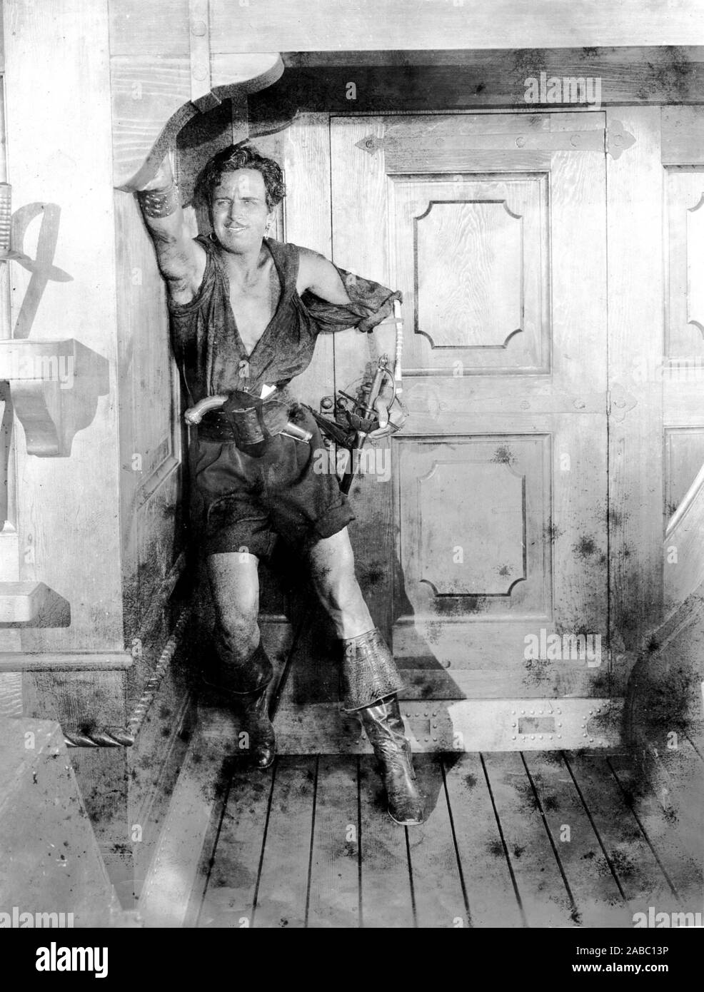THE BLACK PIRATE, Douglas Fairbanks, Sr., 1926 Stock Photo - Alamy THE BLACK PIRATE, Douglas Fairbanks, Sr., 1926 Stock Photo - Alamy