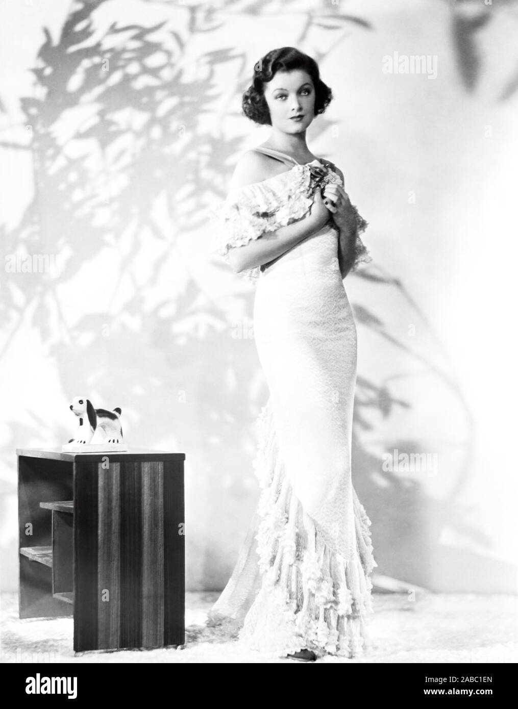 BROADWAY BILL, Myrna Loy (in a gown by Robert Kalloch), 1934 Stock ...