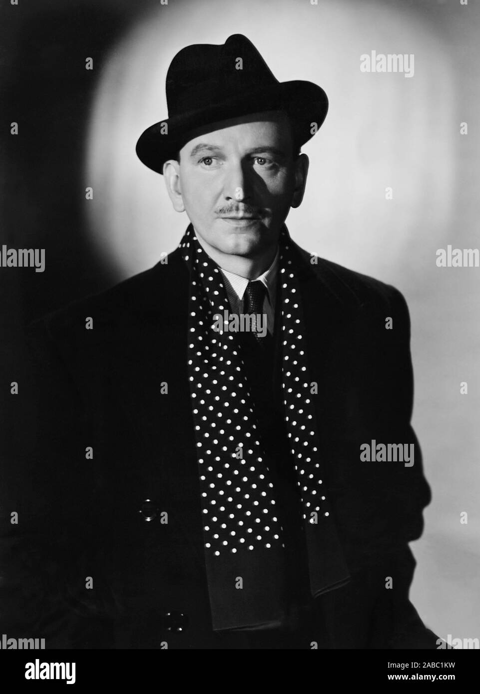 BROKEN JOURNEY, Raymond Huntley, 1948 Stock Photo - Alamy