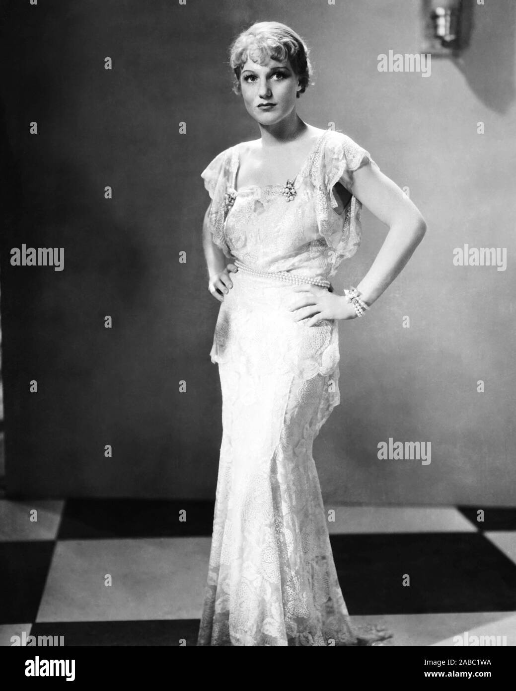 BROADWAY THRU A KEYHOLE, Constance Cummings, 1933 Stock Photo - Alamy