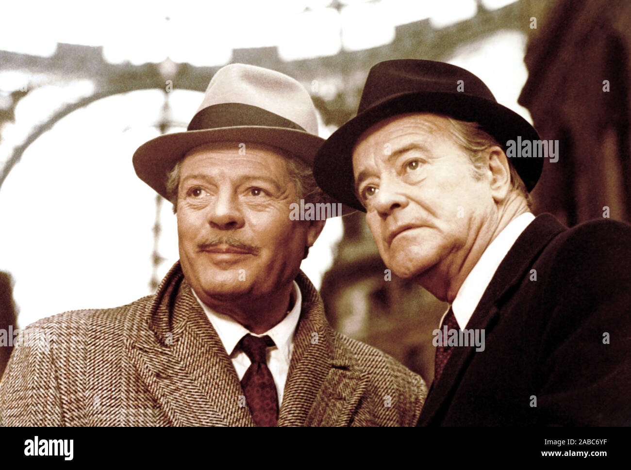 MACARONI, from left, Marcello Mastroianni, Jack Lemmon, 1985 ...