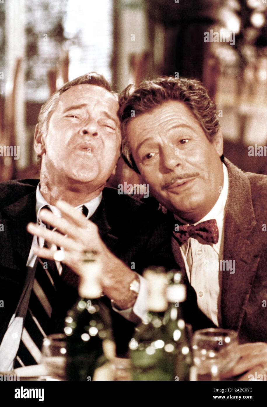 MACARONI, from left, Jack Lemmon, Marcello Mastroianni, 1985 ...