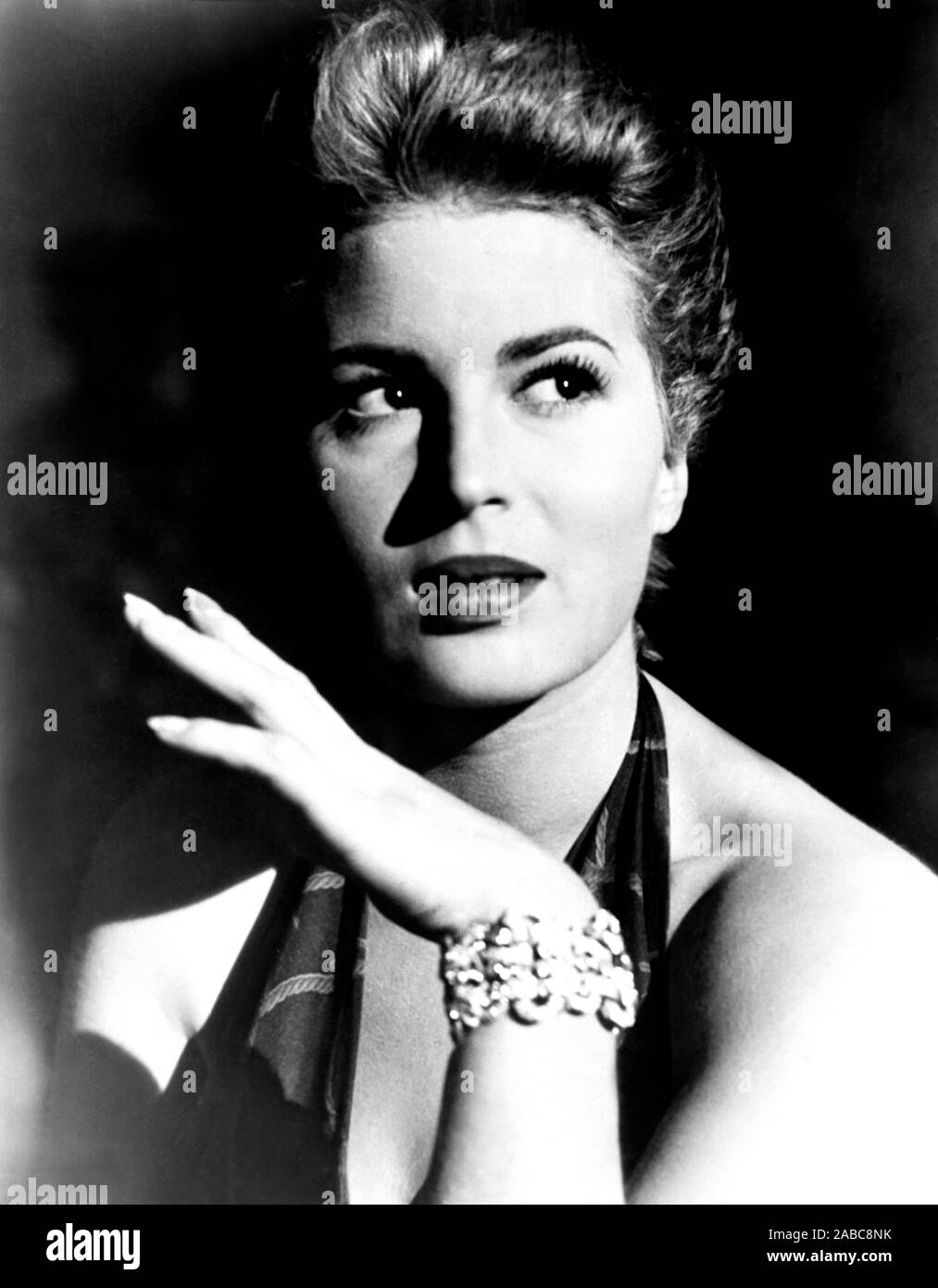 ANNA, Silvana Mangano, 1951 Stock Photo - Alamy