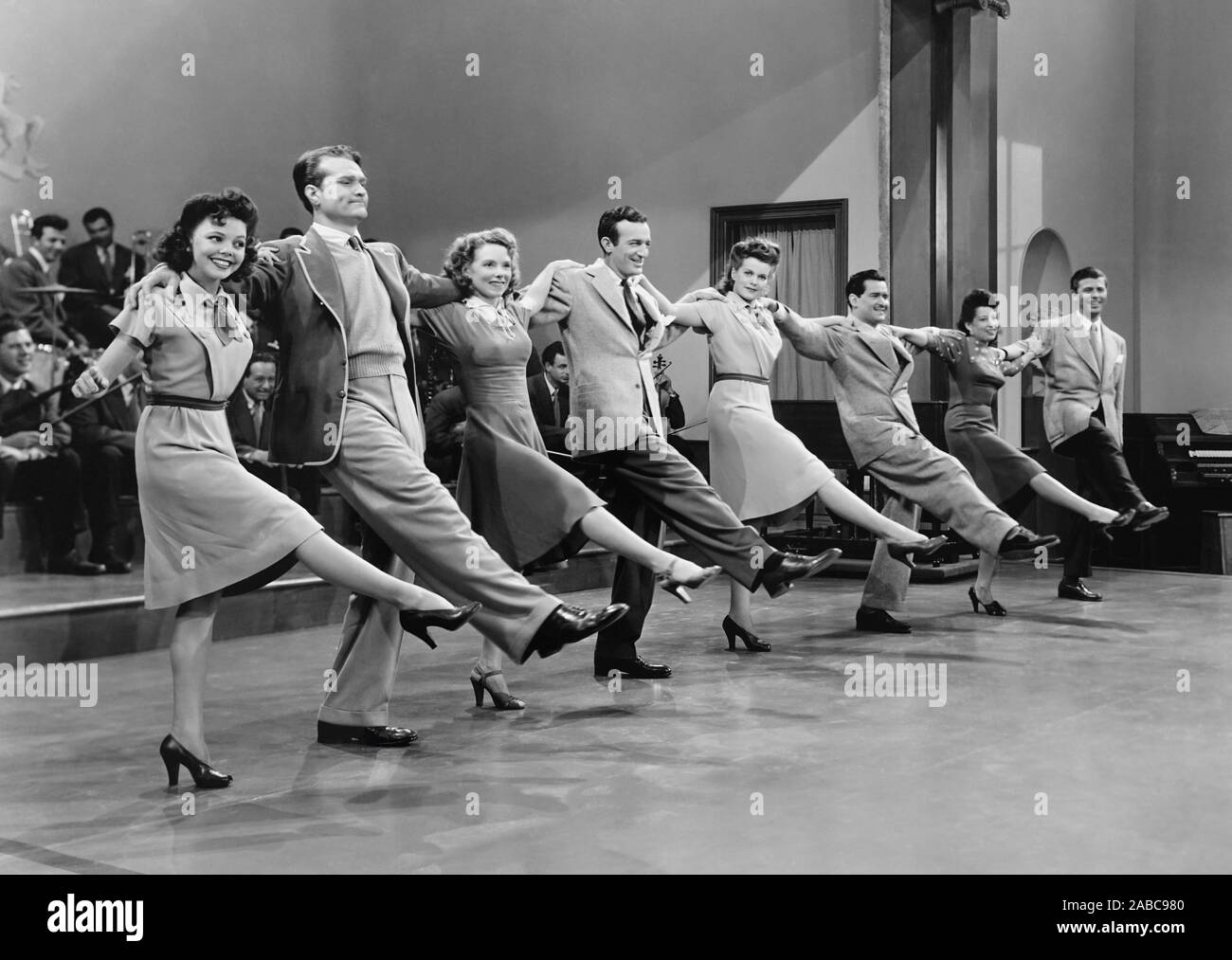 BATHING BEAUTY, from left: Jean Porter, Red Skelton, Ethel Smith, Harry ...