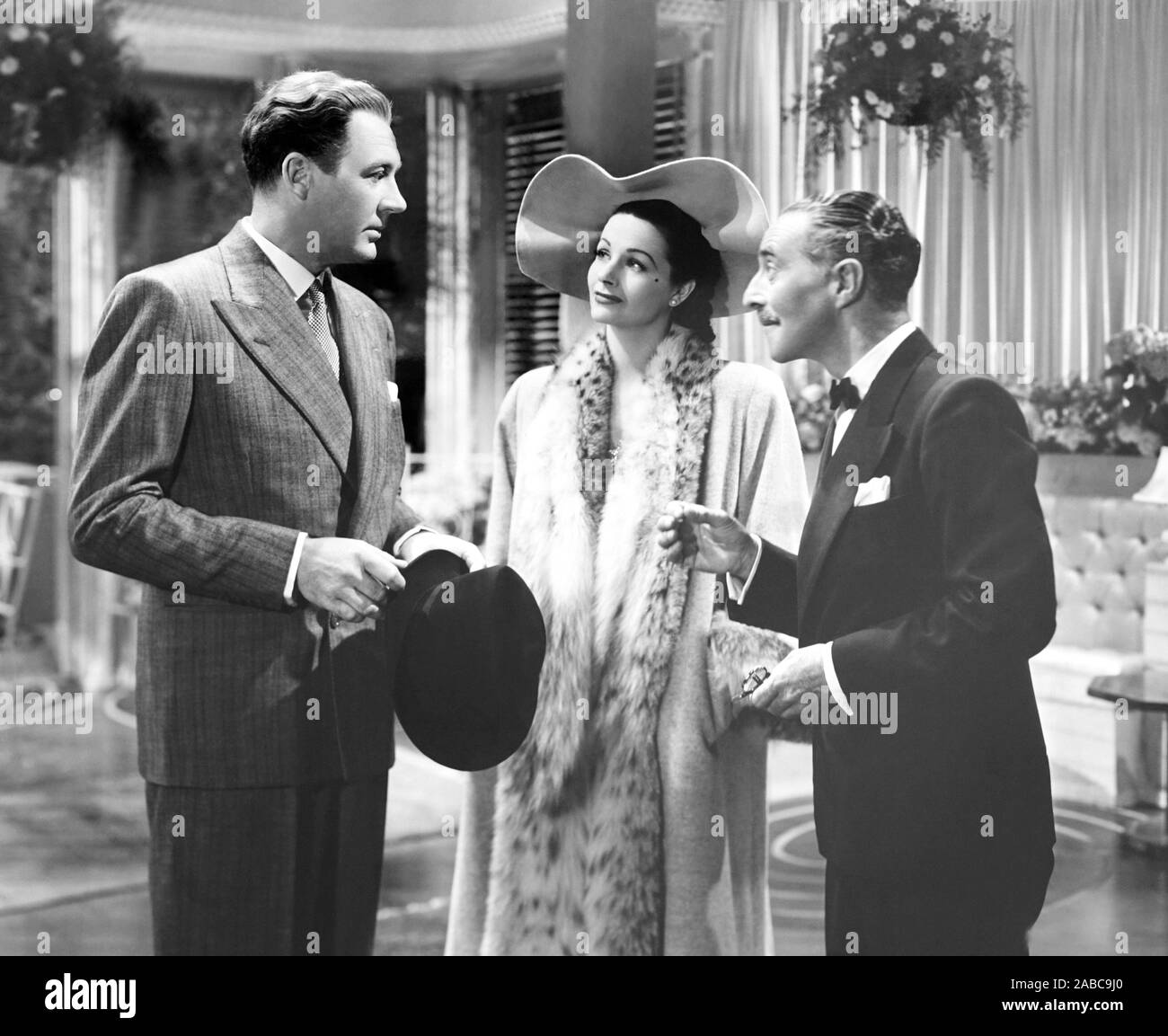 BAD SISTER, (aka THE WHITE UNICORN), from left, Ian Hunter, Margaret ...