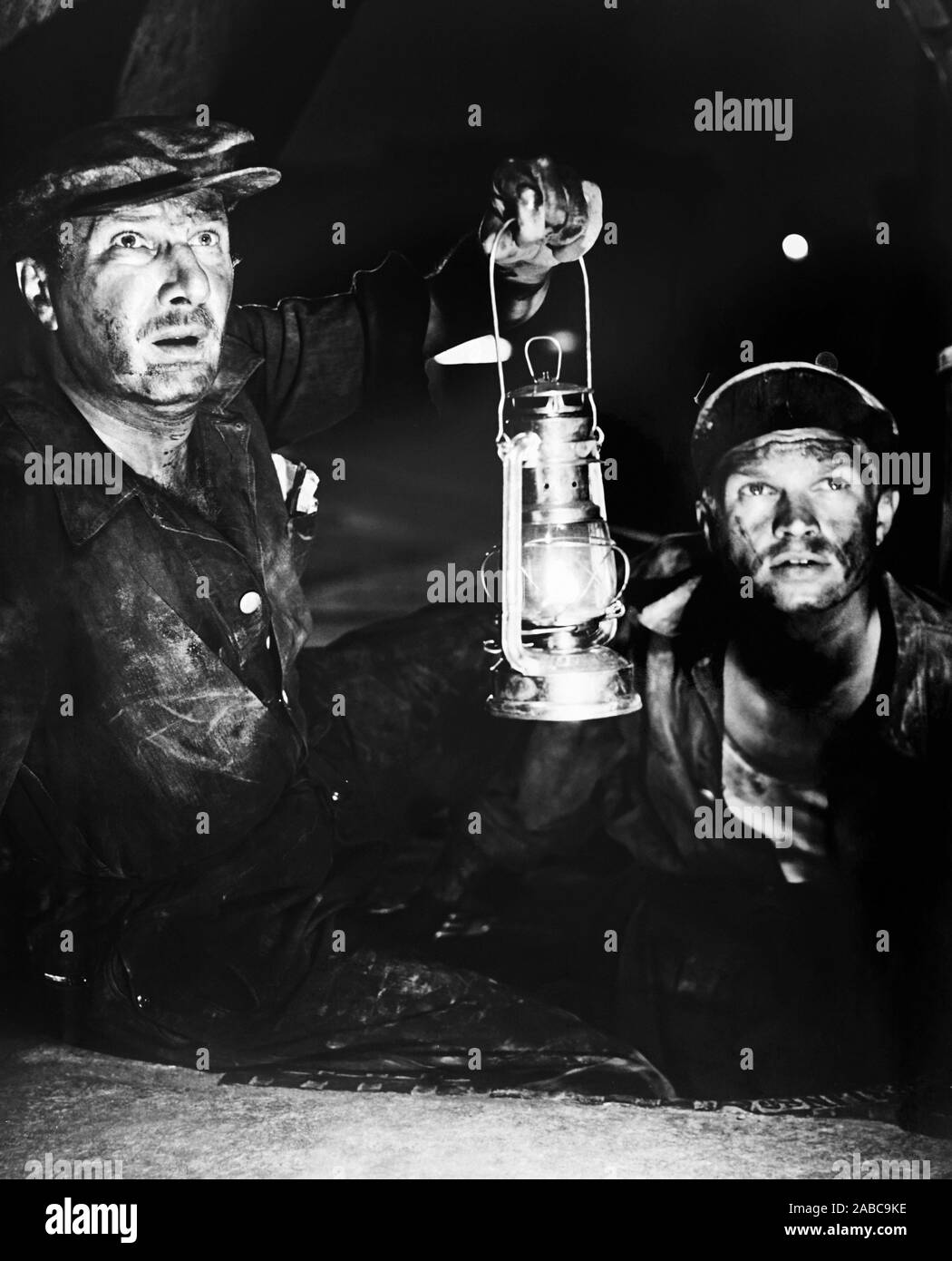 BANKTRESOR 713, (aka BANK VAULT 713), from left, Martin Held, Hardy ...