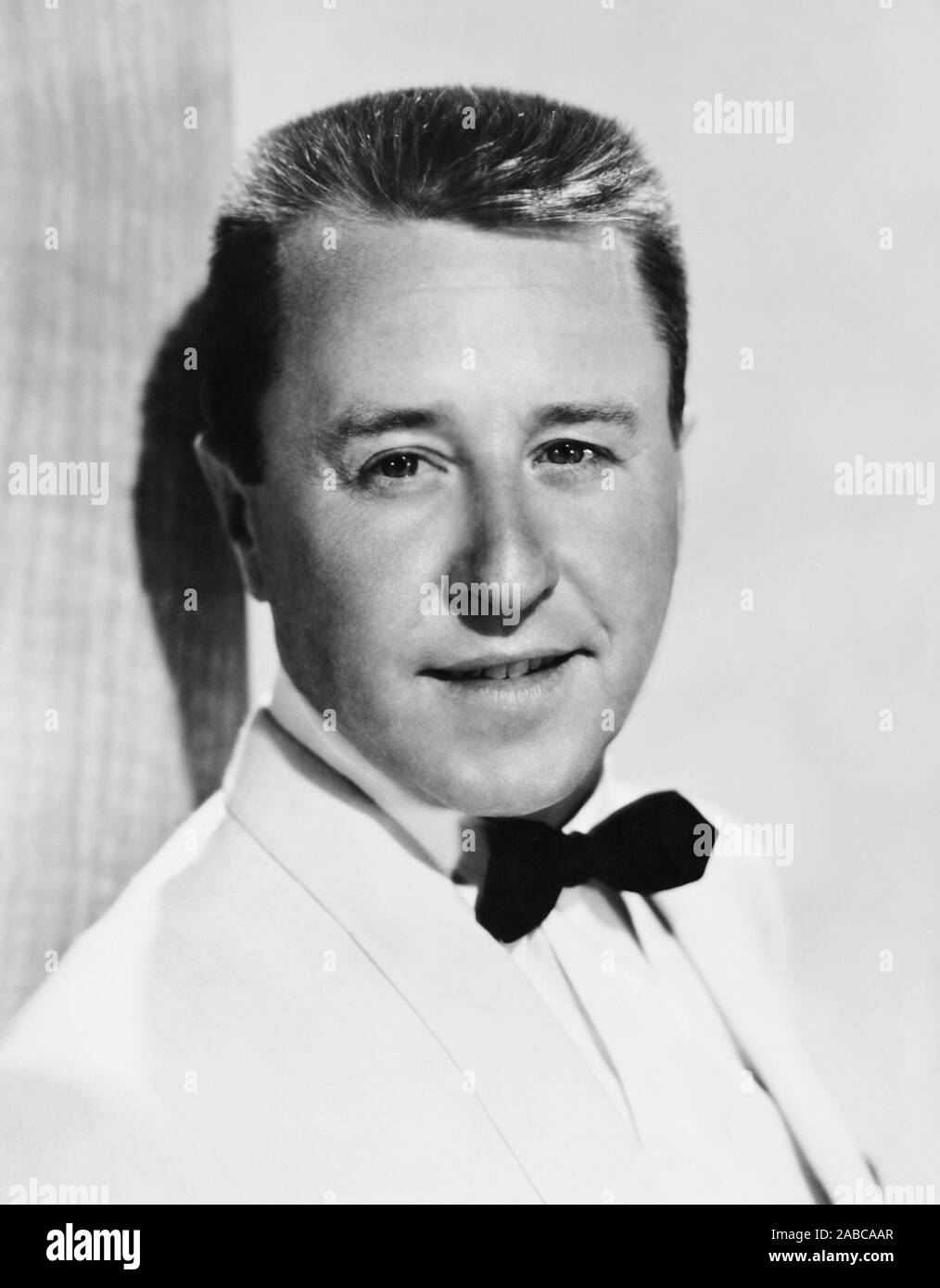THE BIRDS AND THE BEES, George Gobel, 1956 Stock Photo - Alamy