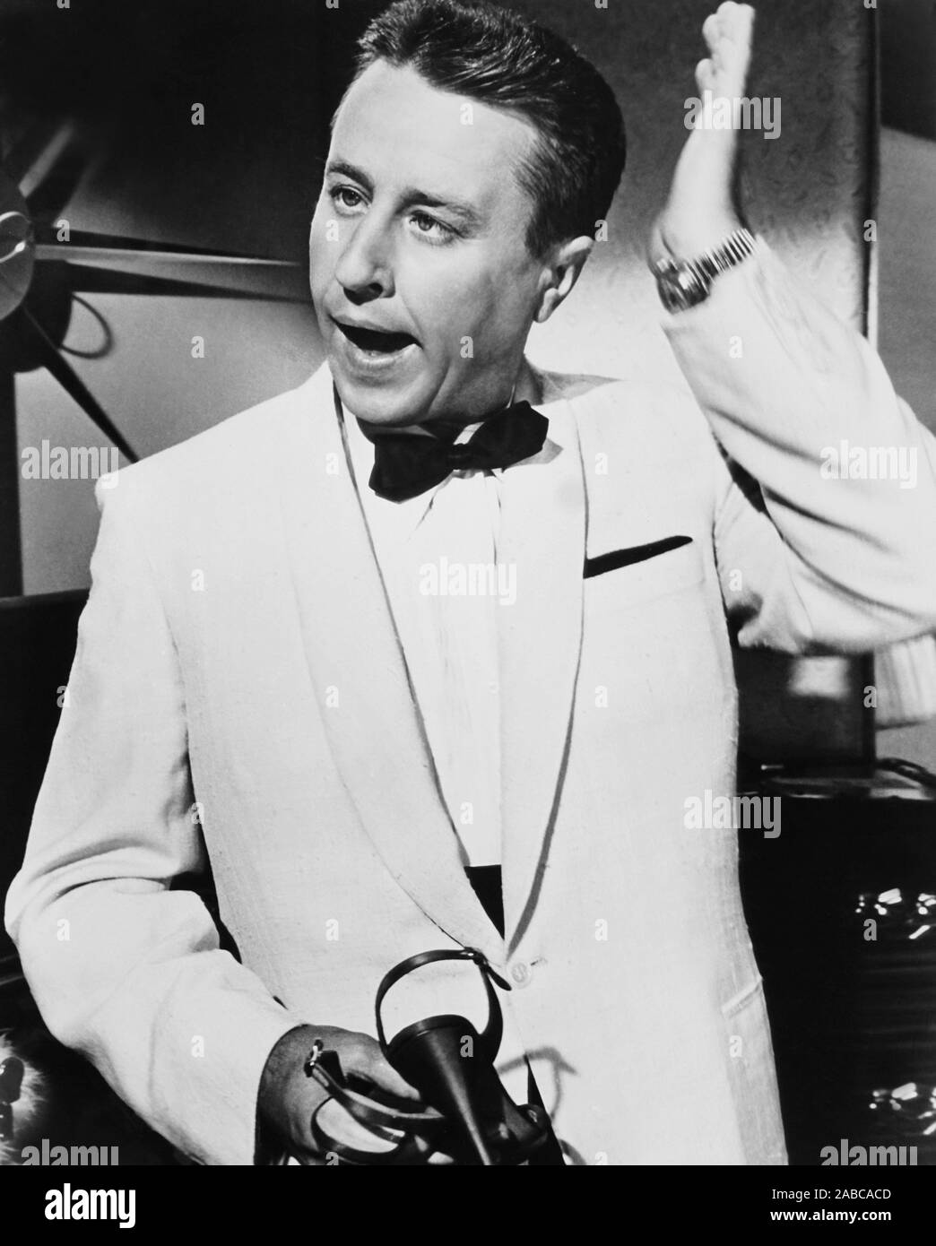 THE BIRDS AND THE BEES, George Gobel, 1956 Stock Photo - Alamy