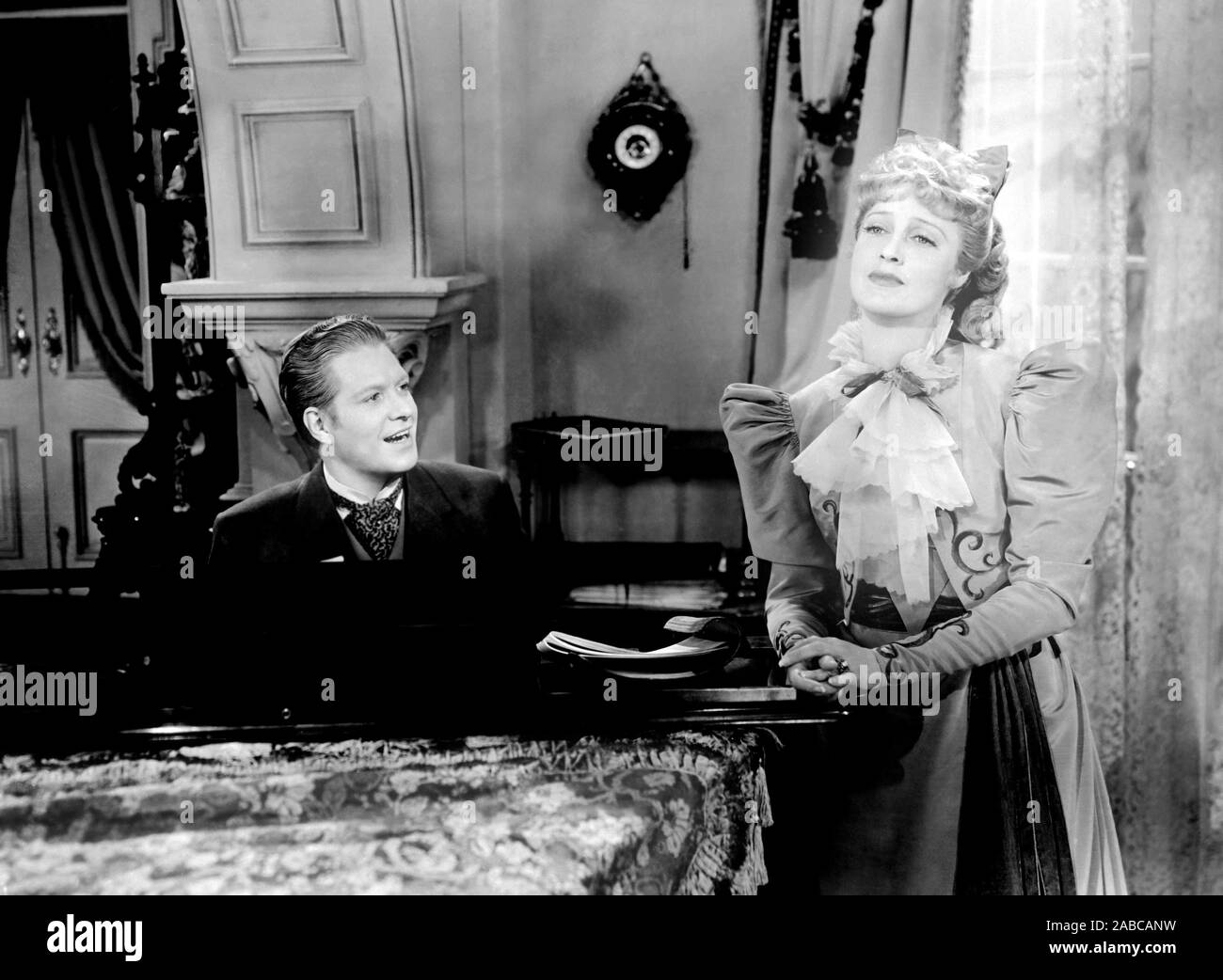 BITTER SWEET, (aka BITTERSWEET), from left, Nelson Eddy, Jeanette ...