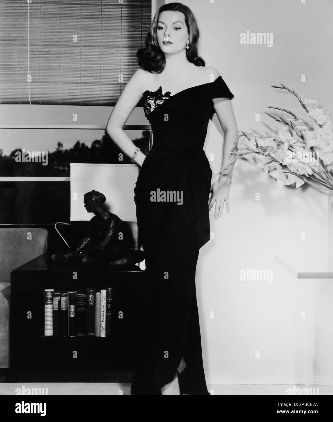 BODY AND SOUL, Hazel Brooks, 1947 Stock Photo - Alamy