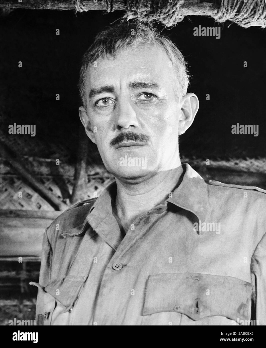 THE BRIDGE ON THE RIVER KWAI, Alec Guinness, 1957 Stock Photo - Alamy