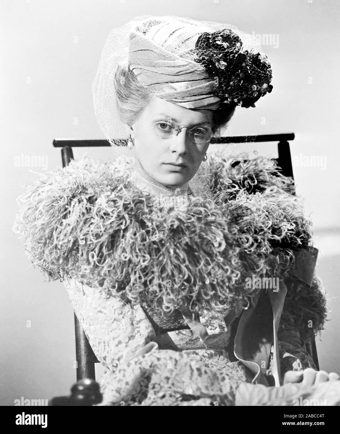 BUFFALO BILL, Maureen O'Hara, 1944, TM & Copyright ©20th Century Fox ...