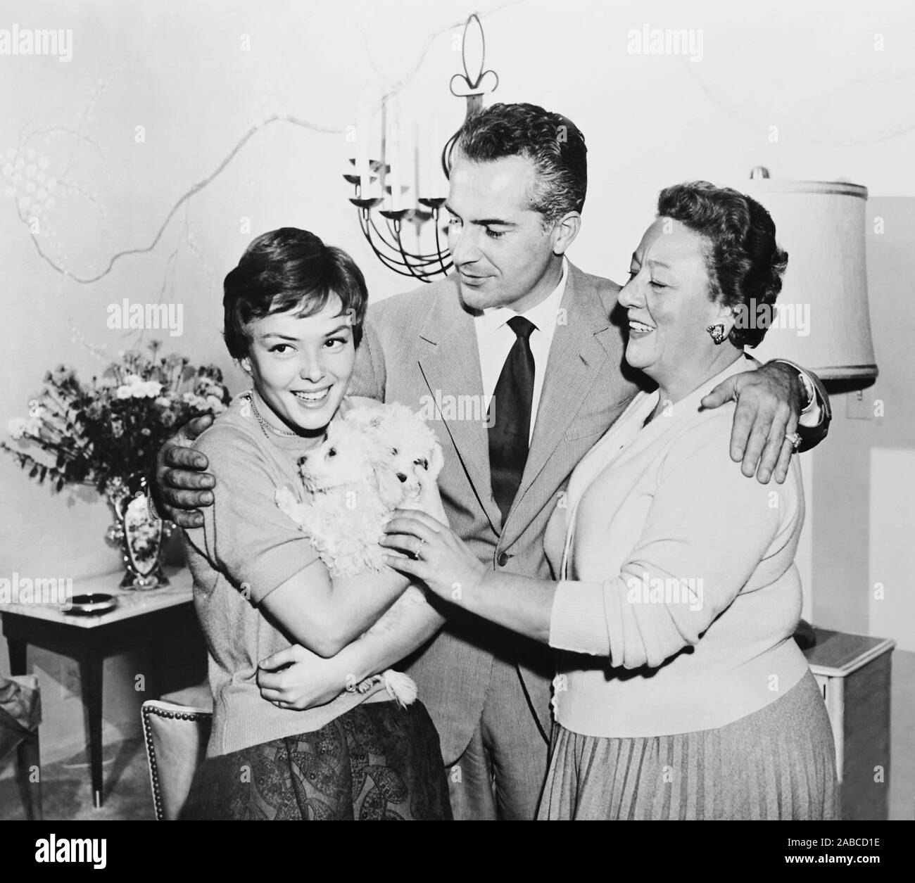 A CERTAIN SMILE, from left: Christine Carere, Rossano Brazzi, Lydia ...