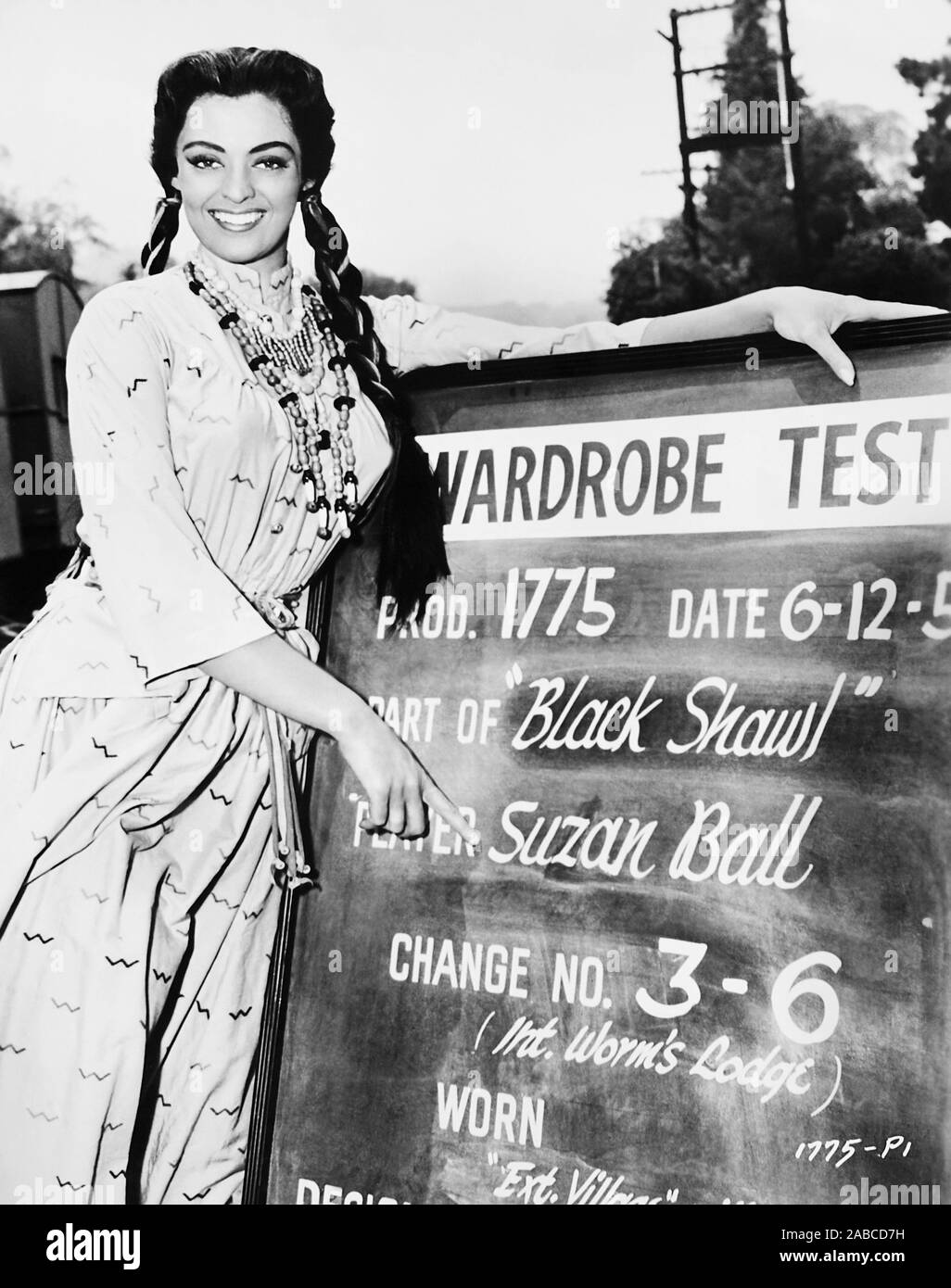 CHIEF CRAZY HORSE, Suzan Ball wardrobe test, 1955 Stock Photo - Alamy