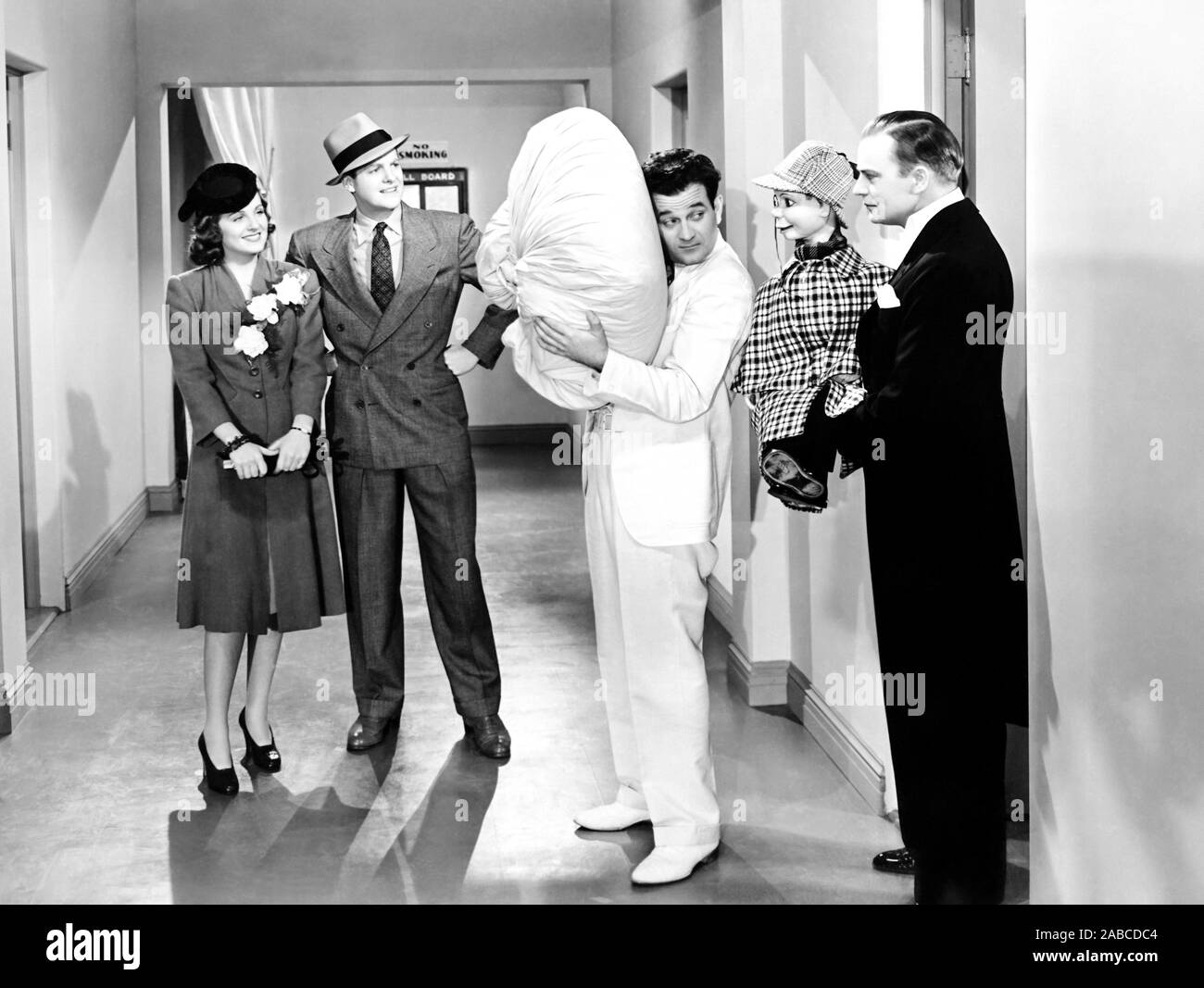 CHARLIE McCARTHY, DETECTIVE, from left, Constance Moore, Robert ...