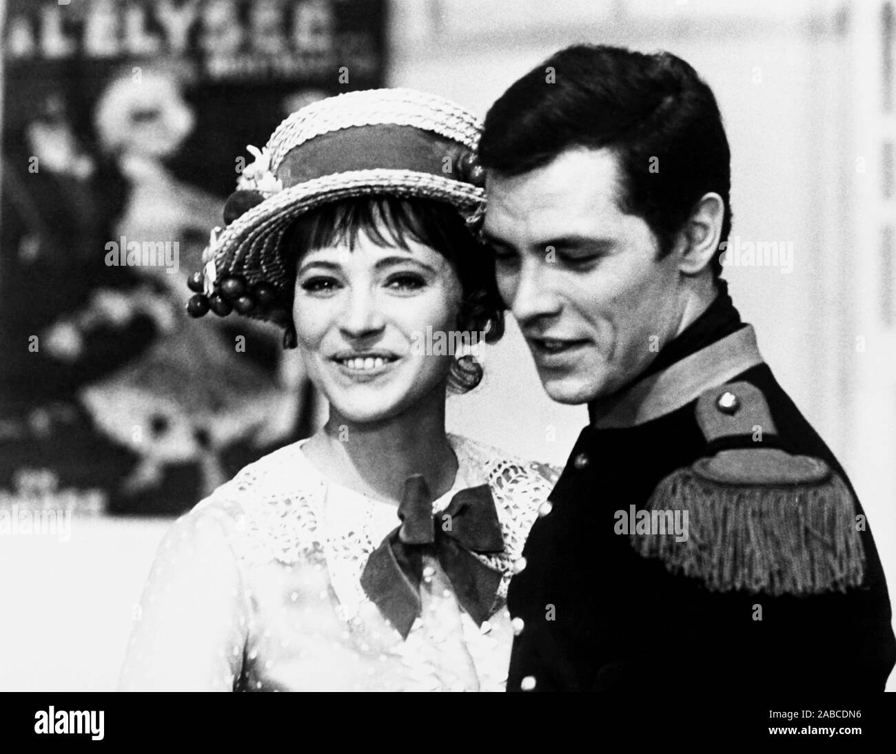LA RONDE, (aka CIRCLE OF LOVE), from left, Anna Karina, Claude Giraud ...