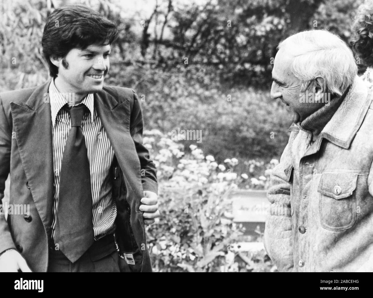 CROSSED SWORDS, (aka THE PRINCE AND THE PAUPER), from left: producer ...