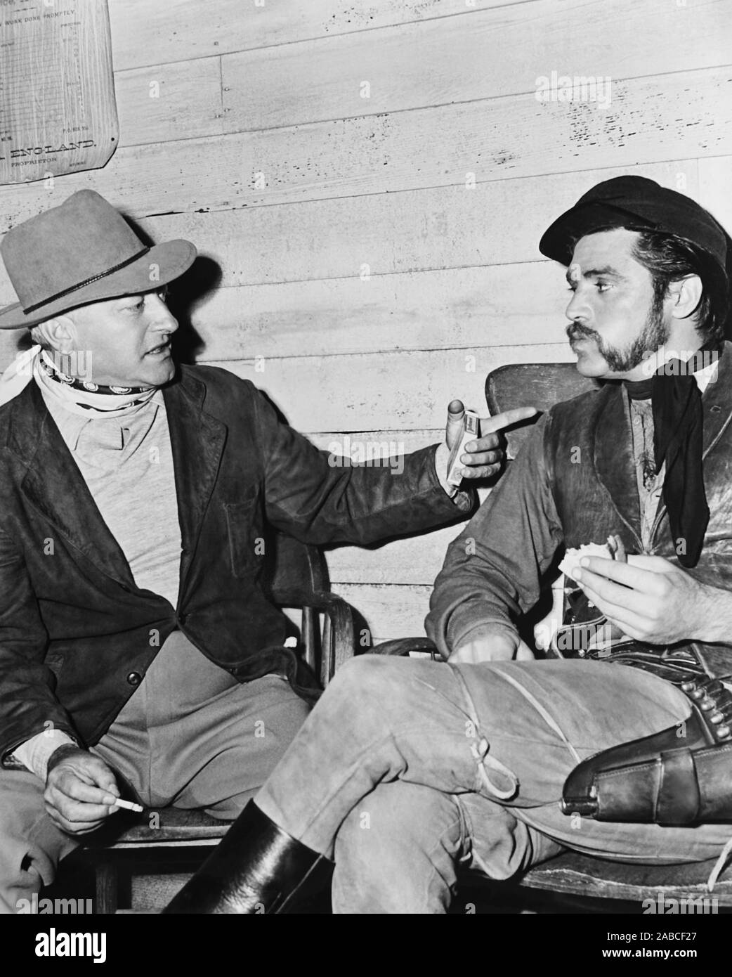 DALLAS, from left: director Stuart Heisler, Steve Cochran on set, 1950 ...