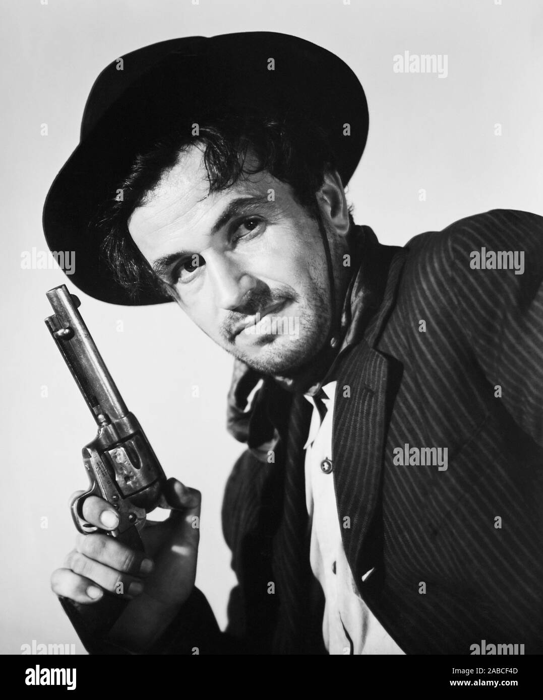 THE DALTONS RIDE AGAIN, Noah Beery Jr., 1945 Stock Photo - Alamy