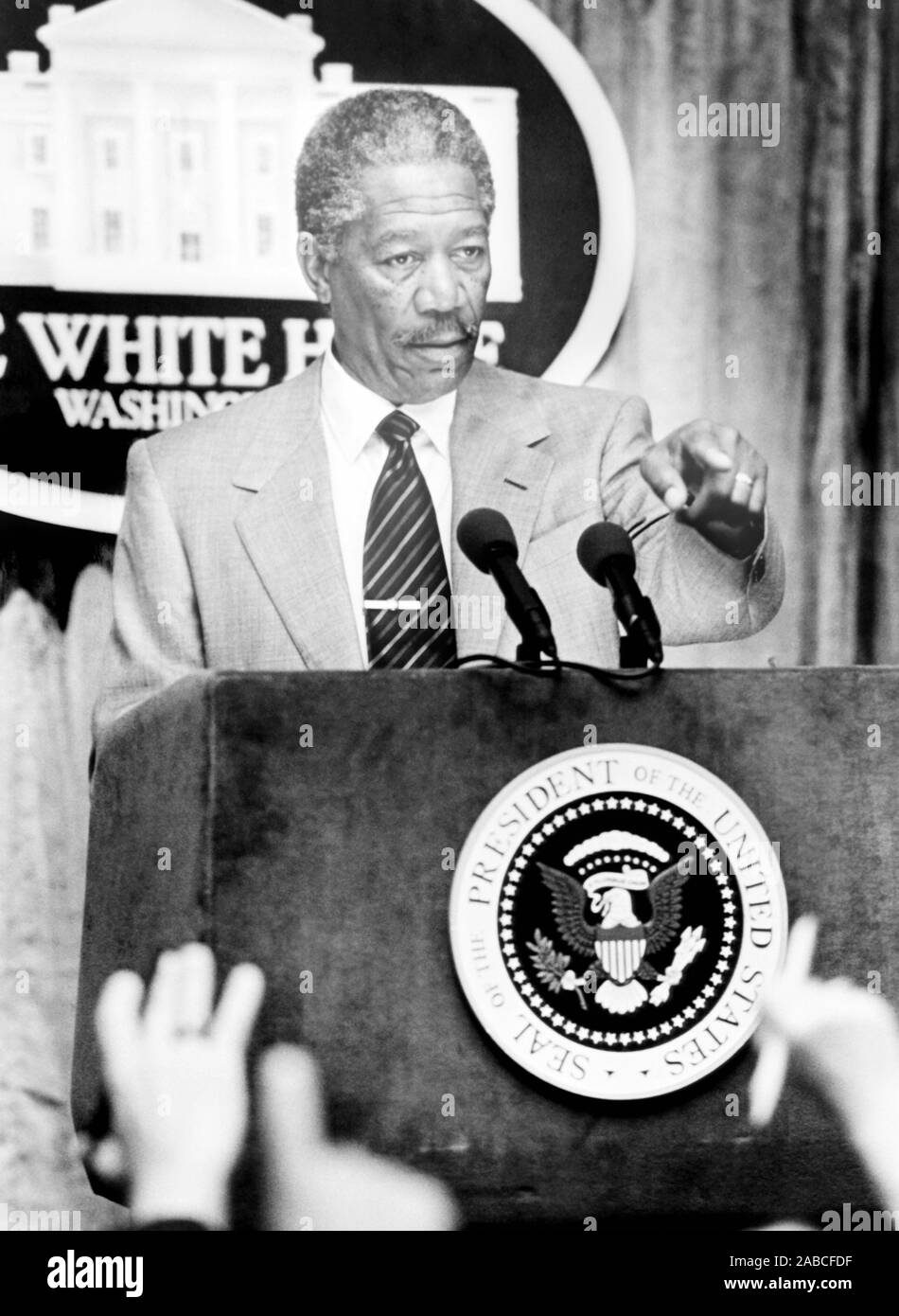 DEEP IMPACT, Morgan Freeman, 1998, © Paramount/courtesy Everett ...