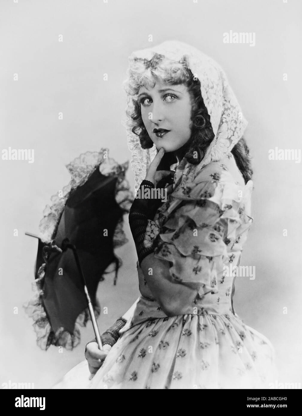 THE DRAMATIC LIFE OF ABRAHAM LINCOLN, Ruth Clifford, 1924 Stock Photo ...