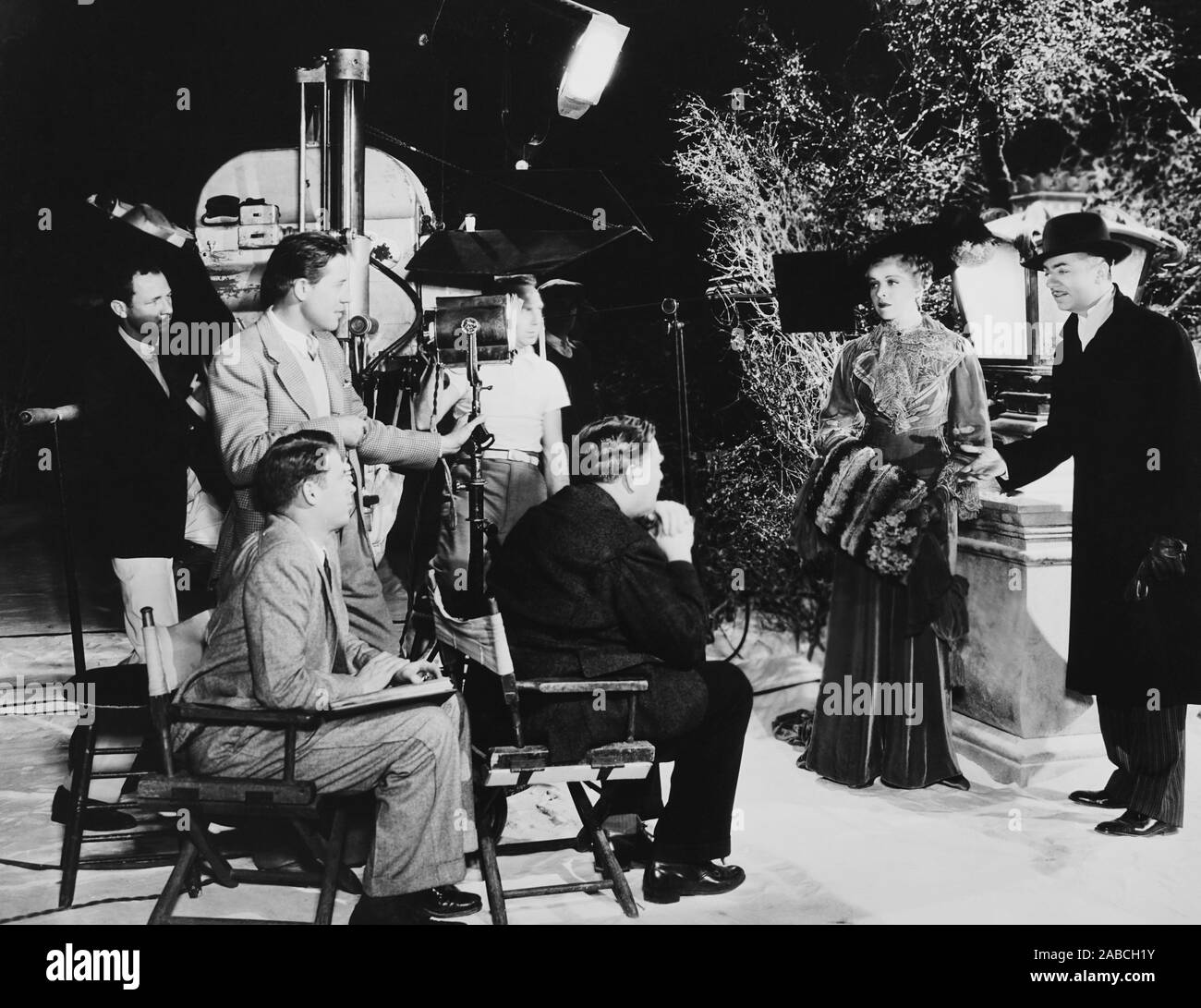 ESCAPADE, cinematographer Ernest Haller (standing front), director ...