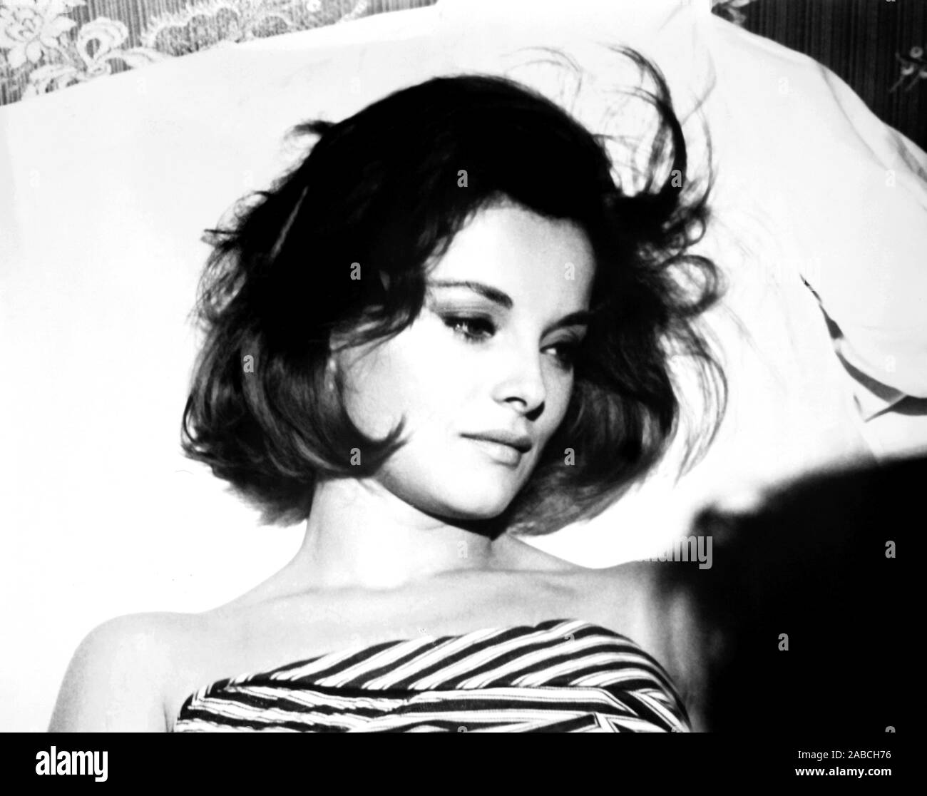 EVA, Virna Lisi, 1962 Stock Photo - Alamy