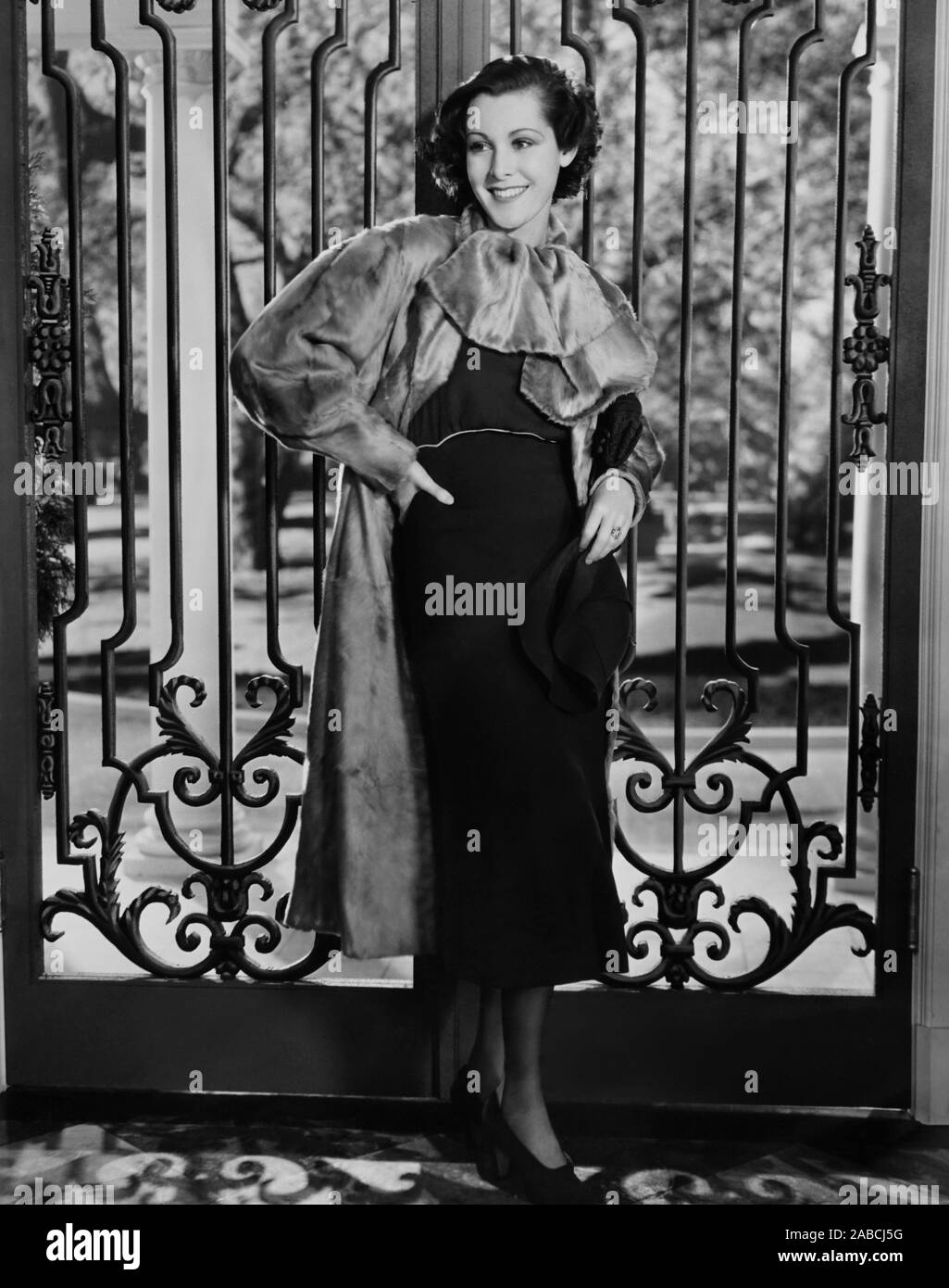 FINISHING SCHOOL, Frances Dee, 1934 Stock Photo - Alamy