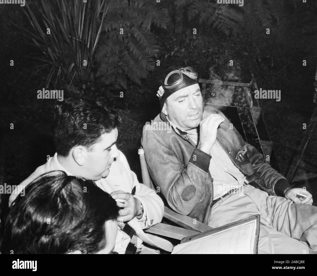 FLIGHT LIEUTENANT, from left: director Sidney Salkow, Pat O'Brien on ...